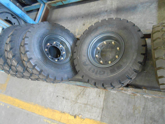 Rubber Solid Pneumatic Counterbalance Forklift Truck Tires Material Handling