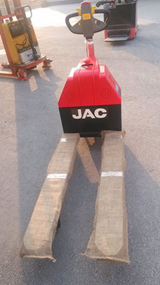 JAC Narrow Electric Powered Pallet Truck CBD 15T with High efficiency operation
