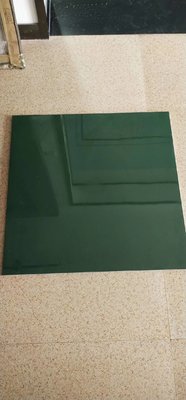 Pure Green Color 9.5mm Thickness Porcelain Floor Tile  600X600mm