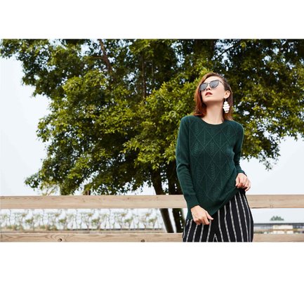Tailored Jacquard Pattern O Neck Cashmere Sweater Womens Anti - Pilling Breathable