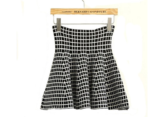 High Waist Grid Pattern Girls Skater Skirt / Fashionable Plaid Mini Skirt