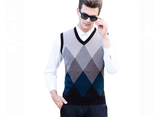 Plaid Jacquard Pattern Mens Knit Sweater , Autumn V Neck Sleeveless Sweater Vest