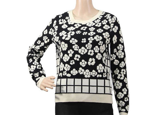 De lente Zwarte Dames om van de de Jacquardbloem van de Halsverbindingsdraad het Patroonsweater voor Vrouwen