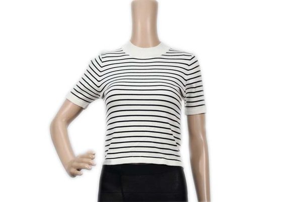 De computervrouwen breien Korte Koker van de Sweater de Zwart-witte Gestreepte Koele T-shirt
