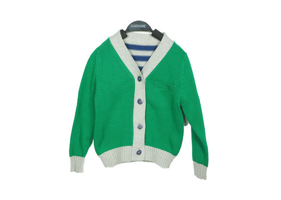 Collier mou de l'acrylique V d'enfants de bébé de chandail vert de Knit avec le bouton pour le ressort