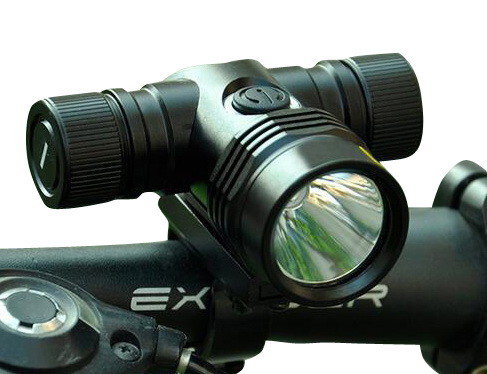 China Battery Inside Powerful Front Cycle Lights Wide Beam With Convenient Bracket supplier