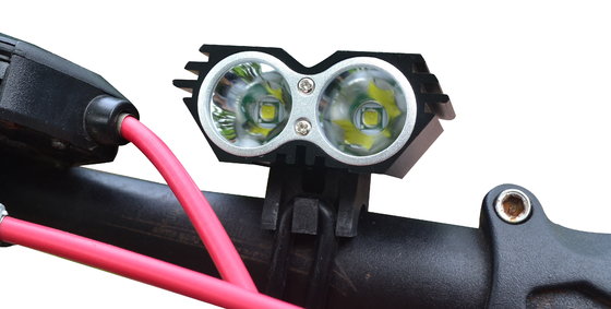 China Aluminium Alloy High Power Mountain Bike Lights IP65 Waterproof Multi Color supplier