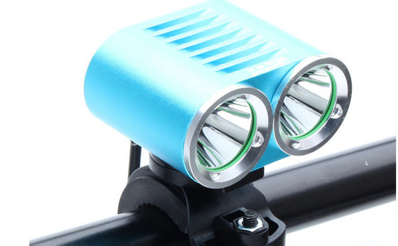 China 4 * 2000mah High Power Led Bicycle Lights , 2 CREE Small Bicycle Lights  supplier