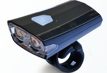 China Constant Power Battery Powered LED Bike Lights 2 Super Bright For Night Cycling supplier