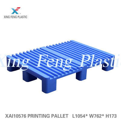 Non stop plastic pallet for printing industry with printing machine HEIDELBERG CD 102 converting pallets for printing