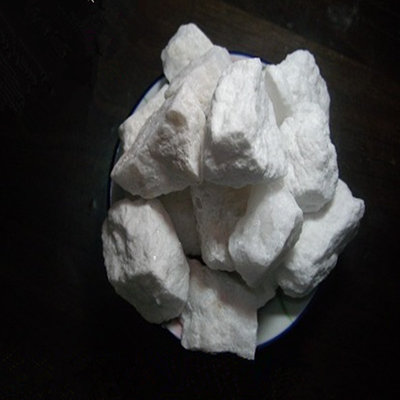 white translucent cristobalite silica suitable for the packaging of electronic products
