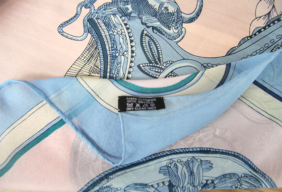 Multi Coloured 100% Silk Scarf Ladies Pashmina Shawls With Blue Border