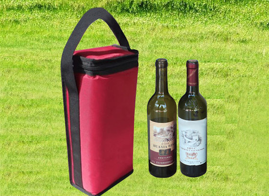 China 1680D oxford insulated cooler box wine bottle box for two wines supplier