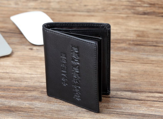 Driver's license Anti-theft brush leather multi-card position man shield RFID chip function thin wallet supplier