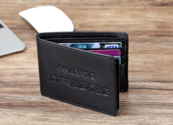 Driver's license Anti-theft brush leather multi-card position man shield RFID chip function thin wallet supplier