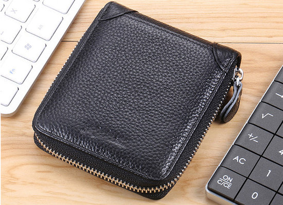 Shielding RFID anti-theft brush function chip card bag driving license leather zipper male short wallet supplier