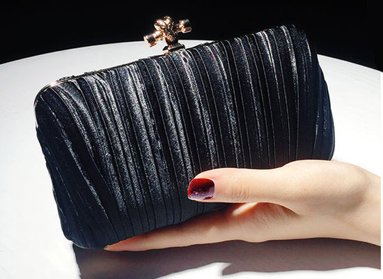New 2019 vintage cheongsam silk dress bag clutch evening bag supplier