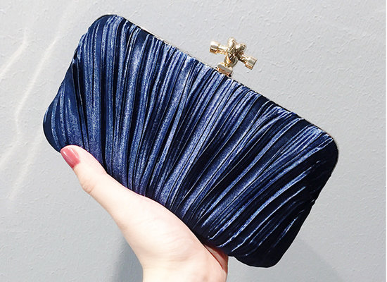 New 2019 vintage cheongsam silk dress bag clutch evening bag supplier