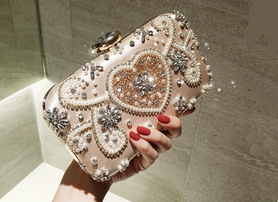 2019 new diamond dinner bag embroidery love bag handbag chain bag small square bag banquet crossbody evening bag supplier