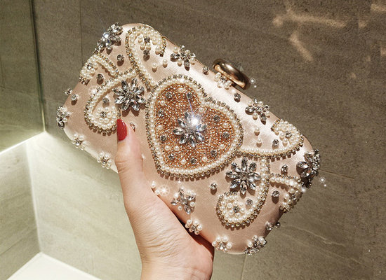 2019 new diamond dinner bag embroidery love bag handbag chain bag small square bag banquet crossbody evening bag supplier
