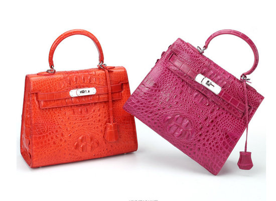 Dongguan manufacturer sells new crocodile skin handbag for ladies with customized logo supplier