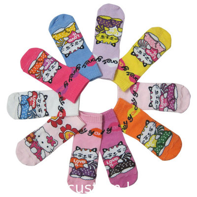Custom design, color soft knitted straight cute cartoon socks