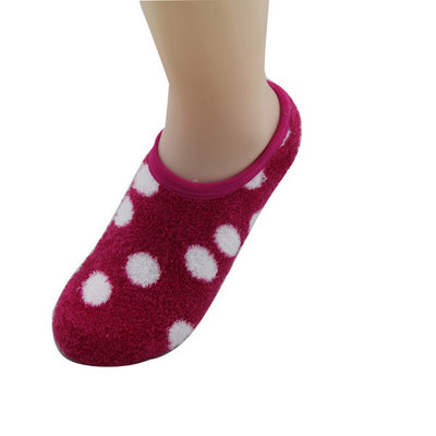 Custom logo, desig nylon striped design yoga gel ankle socks with grip sole