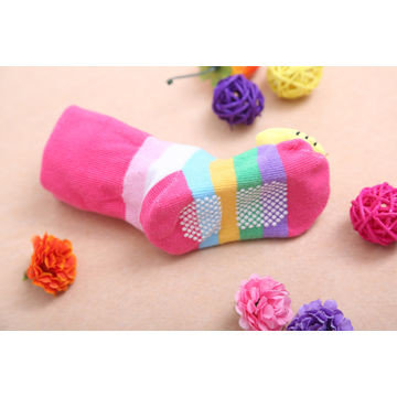 Custom logo, design Lovely animal head anti-slip cotton infant baby socks