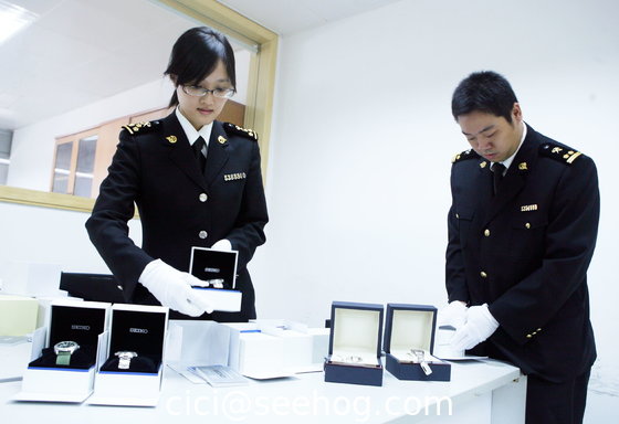 Honey export to Xiamen import customs clearance,decleration,inspection,truck,warehouse deliver to door service