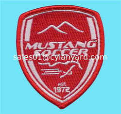 China Embroidered crests to polo shirts,China embroidery manufacturer, embroidery soccer patches supplier