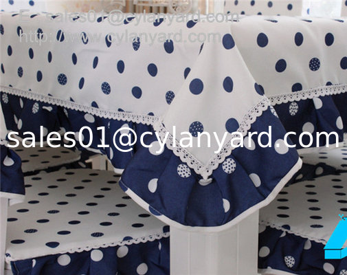 Cotton red dot tablecloth and chair cover set for 6 seater, China factory for table linens supplier