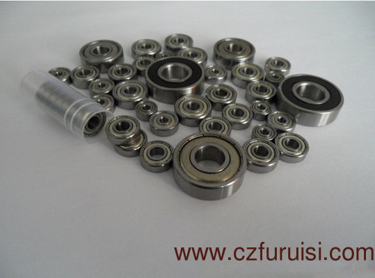 Miniature ball bearings - Flange type with shields