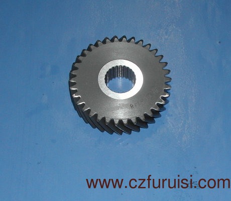 Pinion spur gear