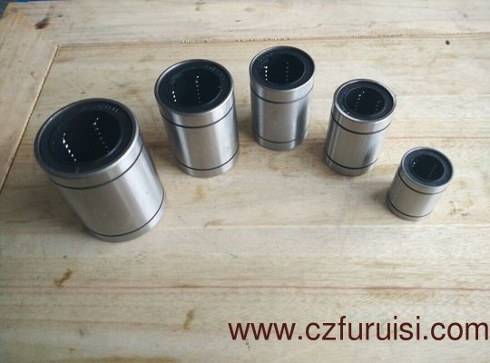 LM30UUAJ Flanged Linear Bearings LM30UUAJ Linear Bushings