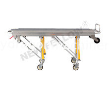 casket lowering device and truck and body bag
