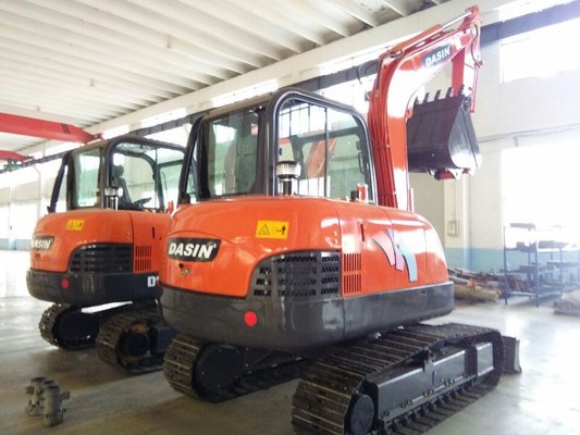 factory manufacture mini small crawler excavator DS-60 6tons excavator for southerneast market