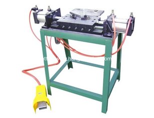 China Wooden Hanger Pieces Assembling Machine supplier