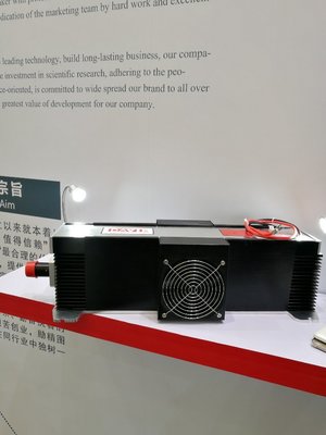 48V 30A Rated 100W CO2 Laser Tube 2.5mm Beam Diameter Environmetal Friendly