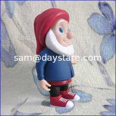 China Santa Claus Money Bank ,Vingl Piggy Coin Bank Plastic Action Figure for Christmas supplier