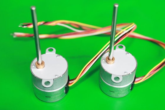 25mm PM stepper motors with permanent magnets / plastic or metal gears