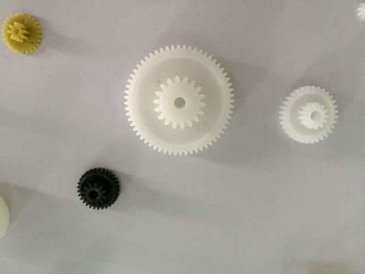 Pom Precision Plastic Gears Colorful Injection Molding HC-PG201-6