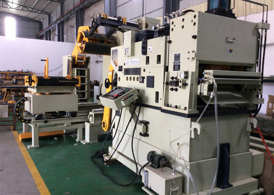 Full Closed Loop Control NC Servo Roll Decoiler Straightener Feeder 3 In 1 With 88 mm Feeding Roller
