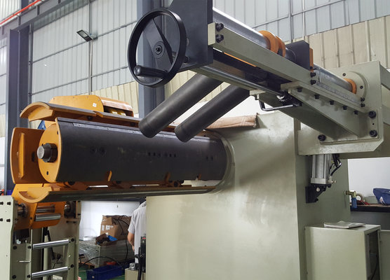 Hardness HRC 58 - 60° Straightener Roller 3 In 1 Straightener Feeders  With Delta Frequency Changer