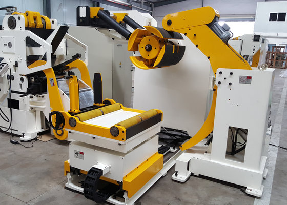 9MM Metal Coil 3 In 1 Automatic Decoiler Straightener Feeder For Car Guide  Processing