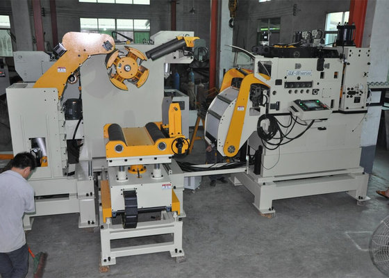 Automatic Yaskawa Servo Motor Drive 3 In 1 Decoiler Straightener Feeder For Automobile Parts