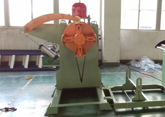 CE Hydraulic Expansion Automatic Decoiling Machine With Pneumaitc Pressing Arm