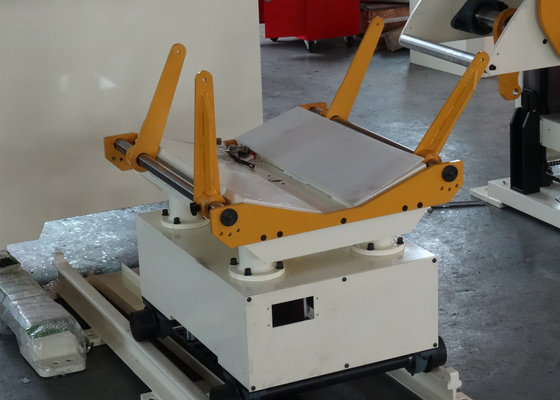 Coil Car Loading Sheet Metal Decoiler With Hydraulic Expansion Pressing Arm