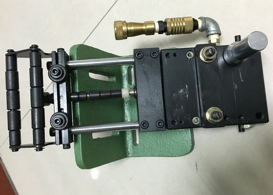 Pneumatic Driving Rapid Air Feeder , Solenoid Valve Releasing Feeder Machine