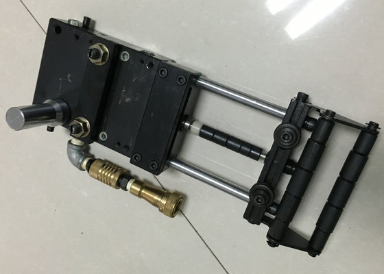 300 mm Coil Width Pneumatic Feeder With Solenoid Valve Control High Precision