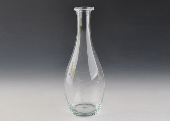 Cut Glass Wine Decanter For Whisky , Glass Liquor Decanters Modern